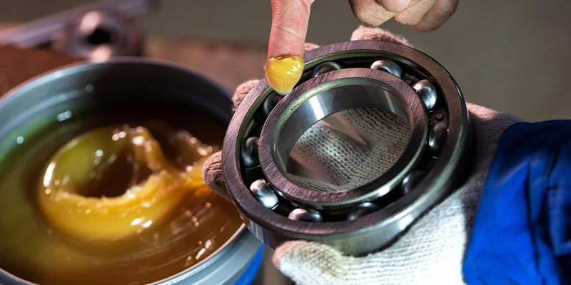 گریس پایه سدیم چیست؟ | معرفی 5 کاربرد مهم آن